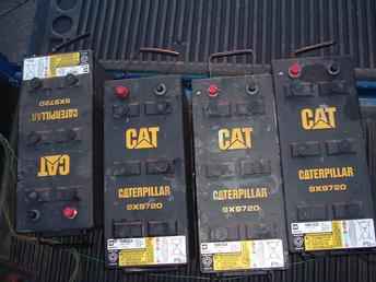 Used Farm Tractors for Sale: Caterpillar Batteries (2005-01-25 ...
