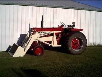Used Farm Tractors for Sale: Ih 706 With Loader (2005-02-05 ...