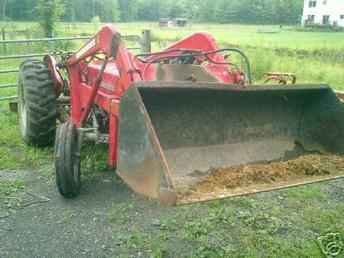 Used Farm Tractors for Sale: 1970 MF 135 With Loader (2005-02-07 ...