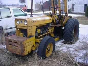 Used Farm Tractors for Sale: Massey Ferguson 204 Forklift (2005-02-09 ...