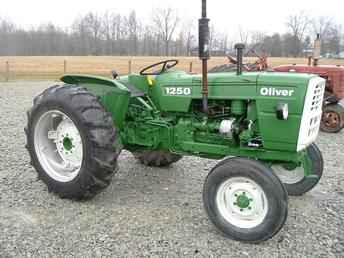 Used Farm Tractors for Sale: Oliver 1250 (2005-02-09) - Yesterday's ...