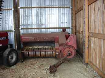 Used Farm Tractors for Sale: New Holland 270 Baler $1200 (2005-02-10 ...