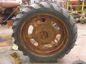 Used Farm Tractors for Sale: 11.2 36 In Tires (2005-02-12) - Yesterday ...