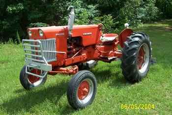 Used Farm Tractors for Sale: Case 411-B (2005-02-15) - Yesterday's Tractors
