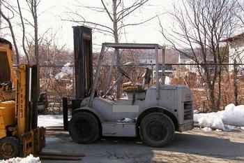 Used Farm Tractors for Sale: Clark/Ross 6, 000LB Forklift (2005-03-06 ...