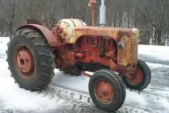 Used Farm Tractors for Sale: Rare 610 Case (2005-04-05) - Yesterday's ...